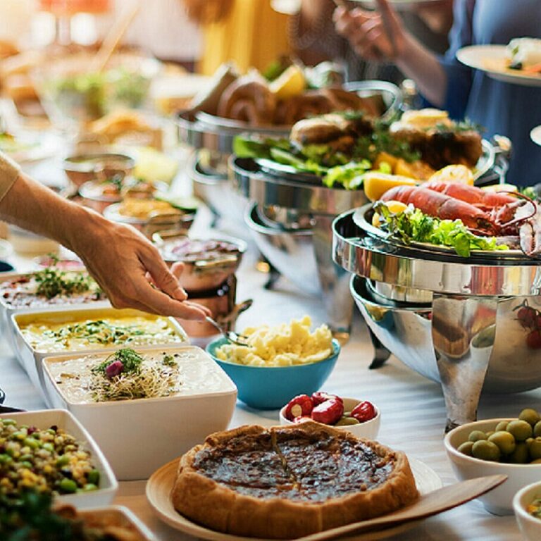 Kinh doanh buffet và những rủi ro đi kèm - Torki Food