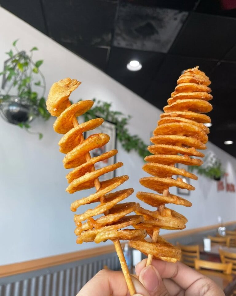 Cách làm khoai tây lốc xoáy tại nhà cực đơn giản - Torki Food